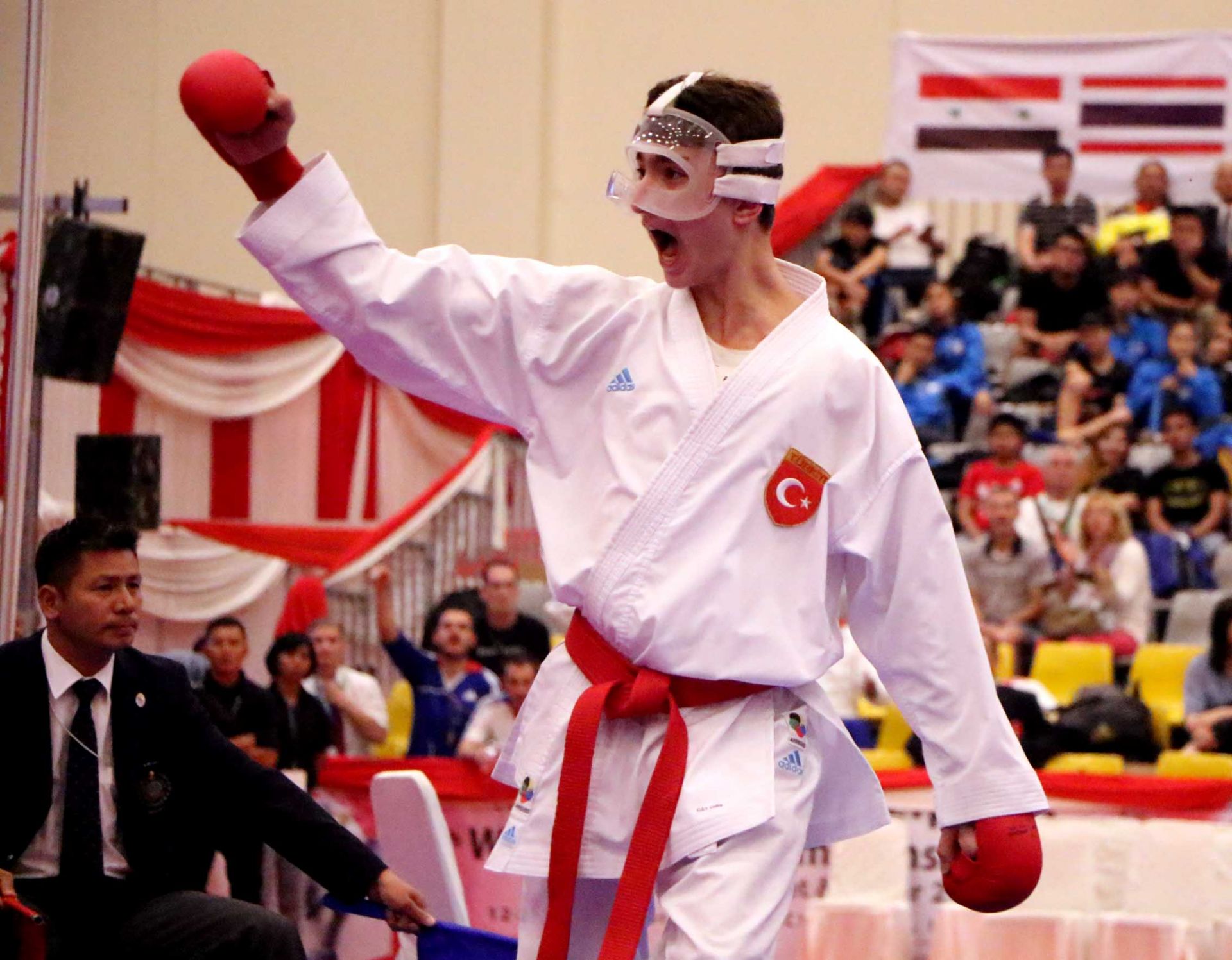 Türkiye Karate Federasyonu | Haberler | JAKARTA 2015: İKİNCİ GÜN 3 MADALYA!